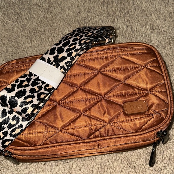 lug | Bags | Lug Roundabout Convertible Crossbody | Poshmark